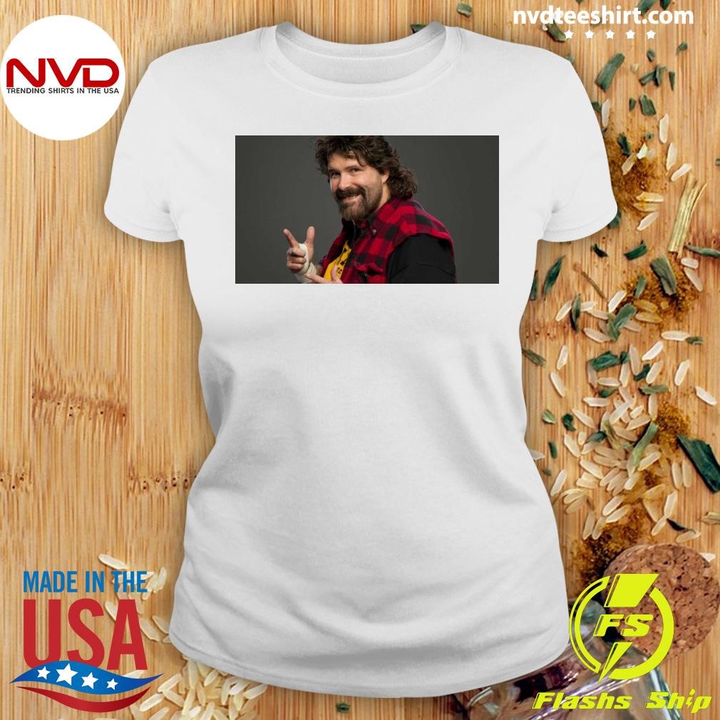 Mick Foley Vuelve A Firmar Un Contrato De Leyenda Con WWE Shirt ...