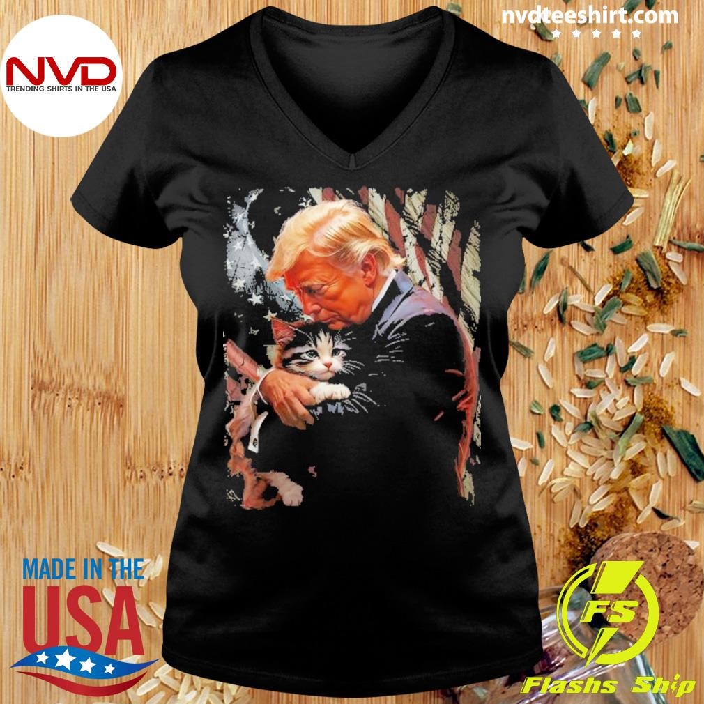 Trump Hugging An Orange Cat 2024 Make Cats Safe Again Shirt - NVDTeeshirt